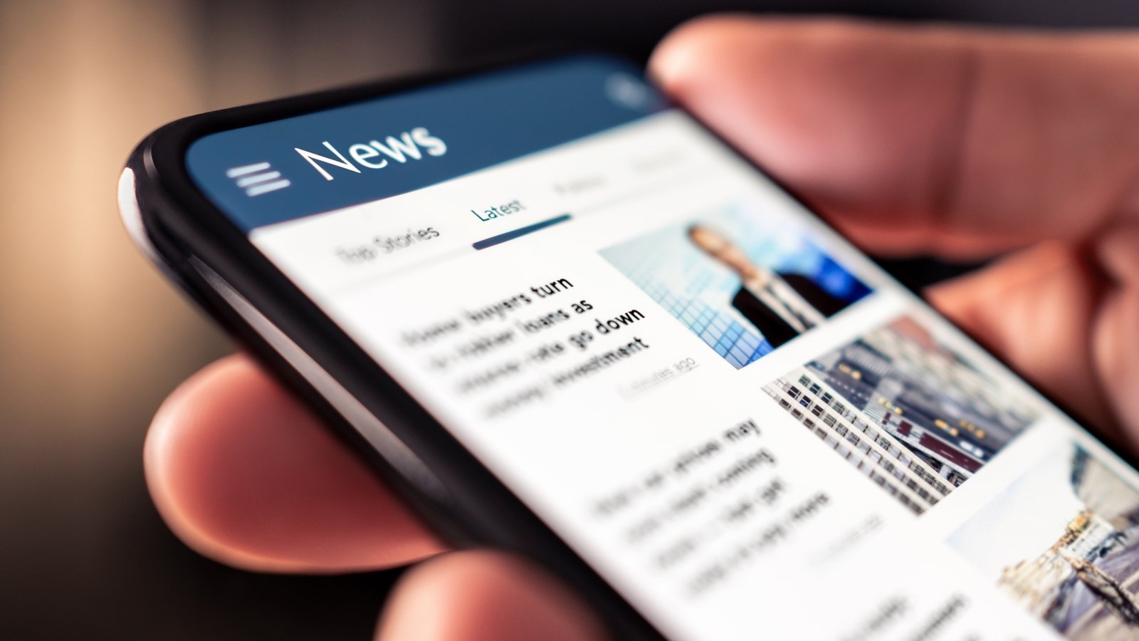 Online outlets 'main source' of news in Ireland - report