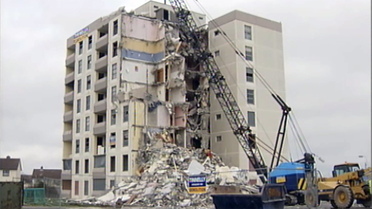 RTÉ Archives | Environment | Kilbarrack Flats Swansong