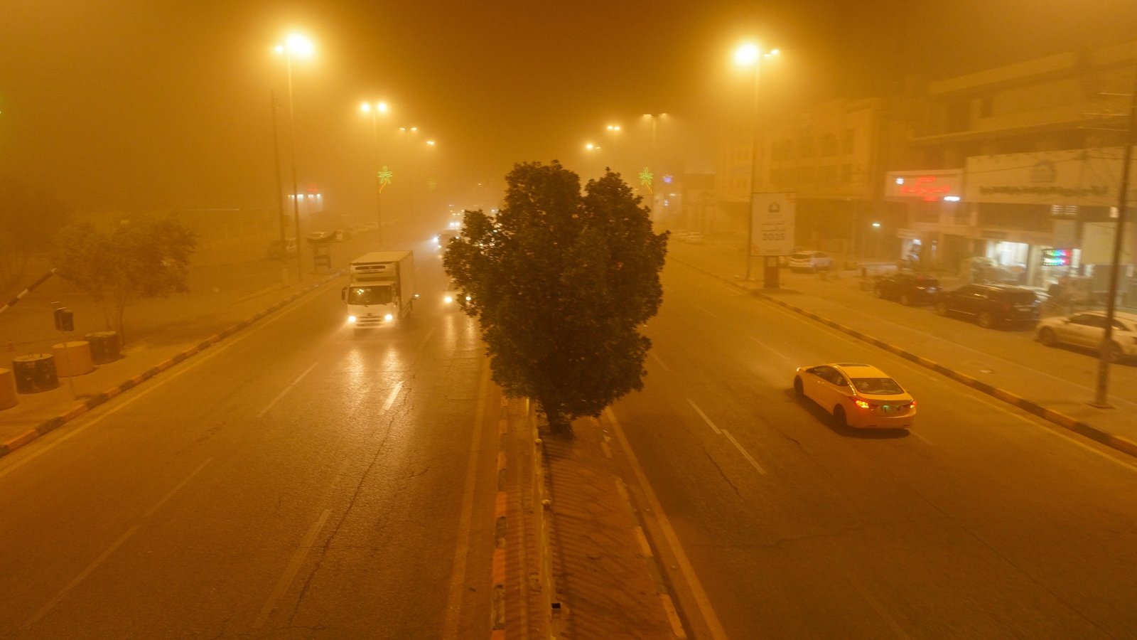 Over 3,700 people hospitalised due to sandstorm in Iraq