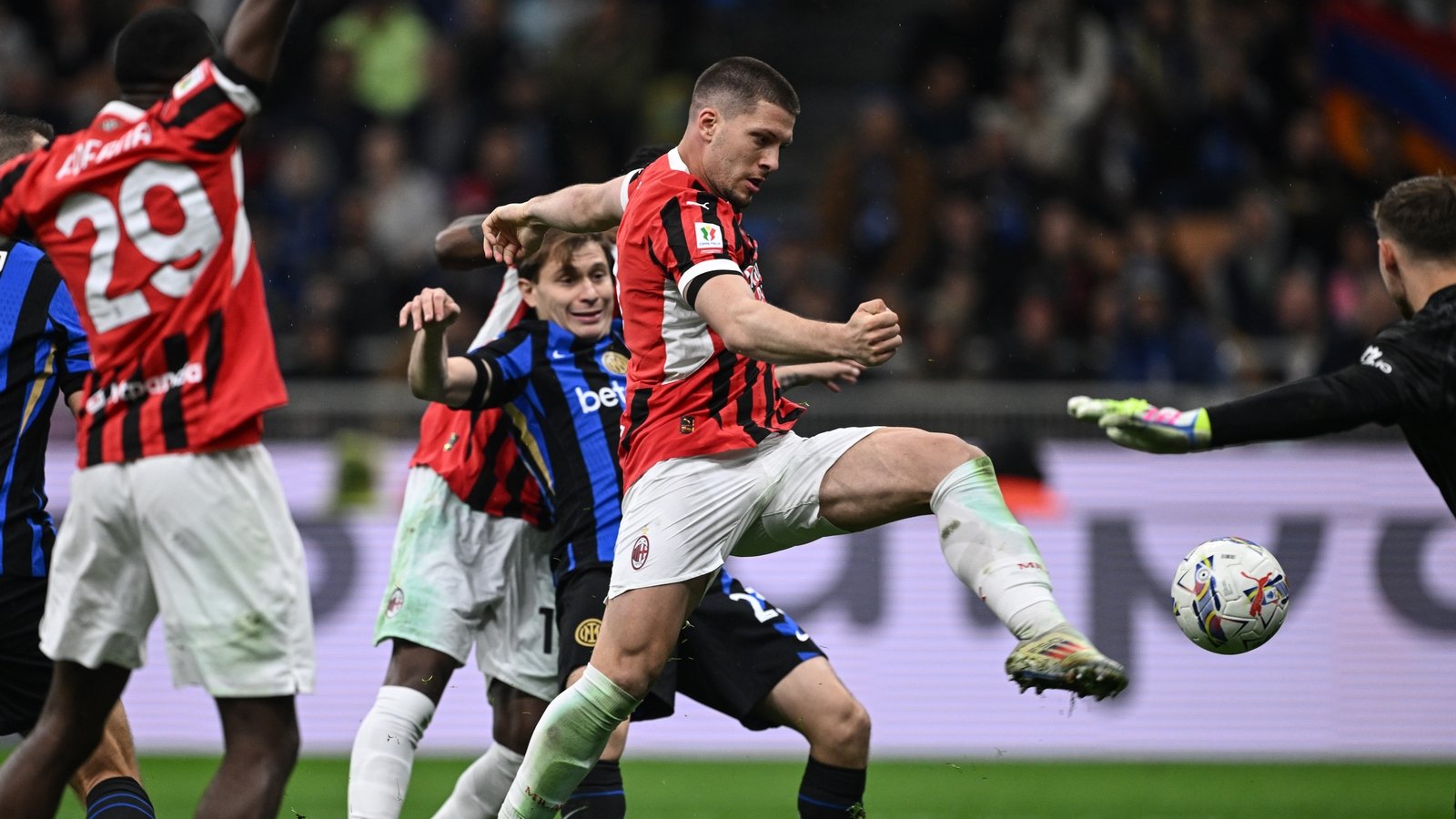 European: No treble for Inter; Real close gap on Barca