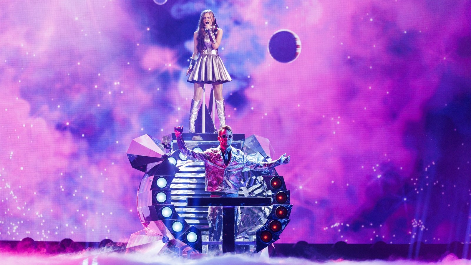 EMMY takes to the stage for Ireland at Eurovision