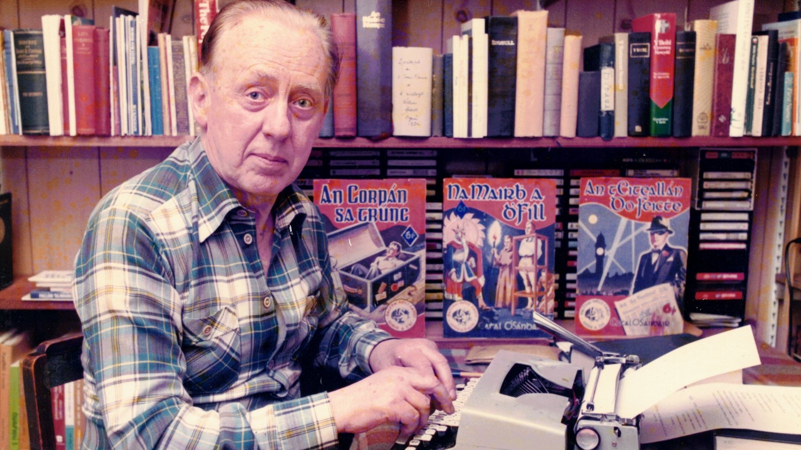 Ag Léamh faoin mBinse Scoile: Scéal Chathail Uí Shándair