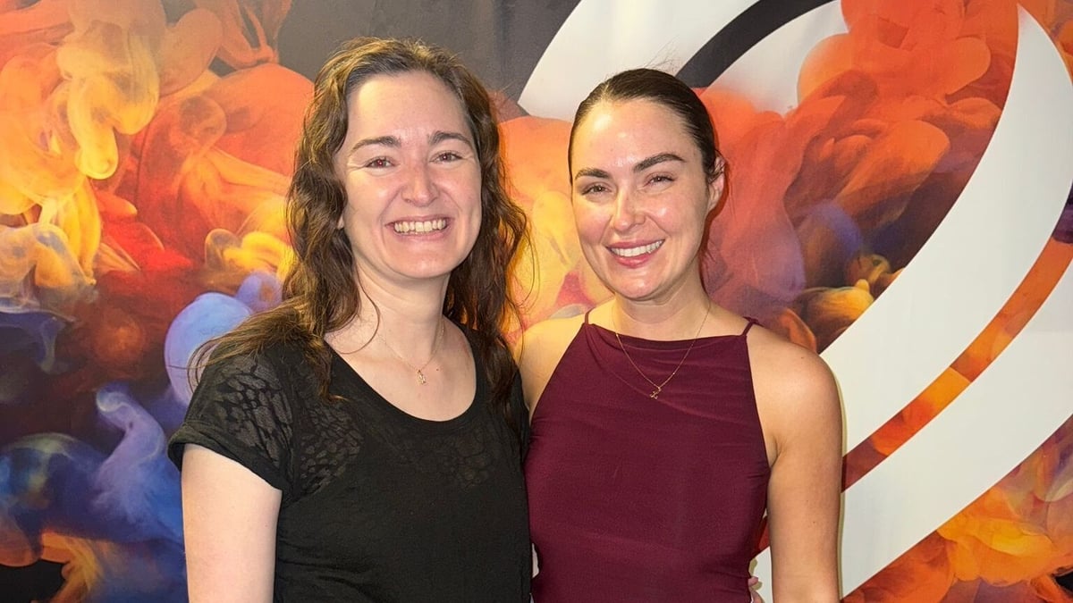 Elaine Burke - Can You Trust AI? | 2FM Morning with Laura Fox - RTÉ 2FM