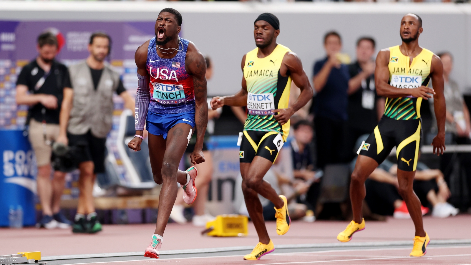 110m hurdles gold a cinch for Tinch in Tokyo