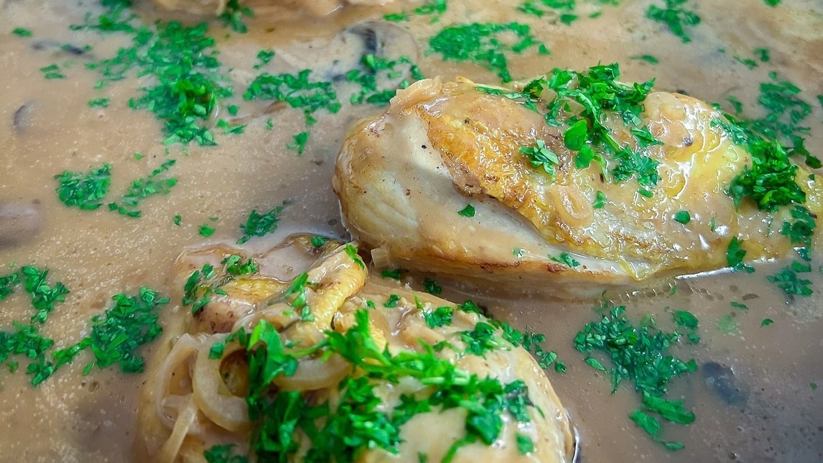 Neven's chicken lyonnaise with crushed potatoes