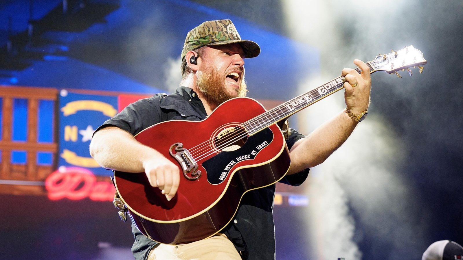 Luke Combs confirmed to play Slane Castle next summer