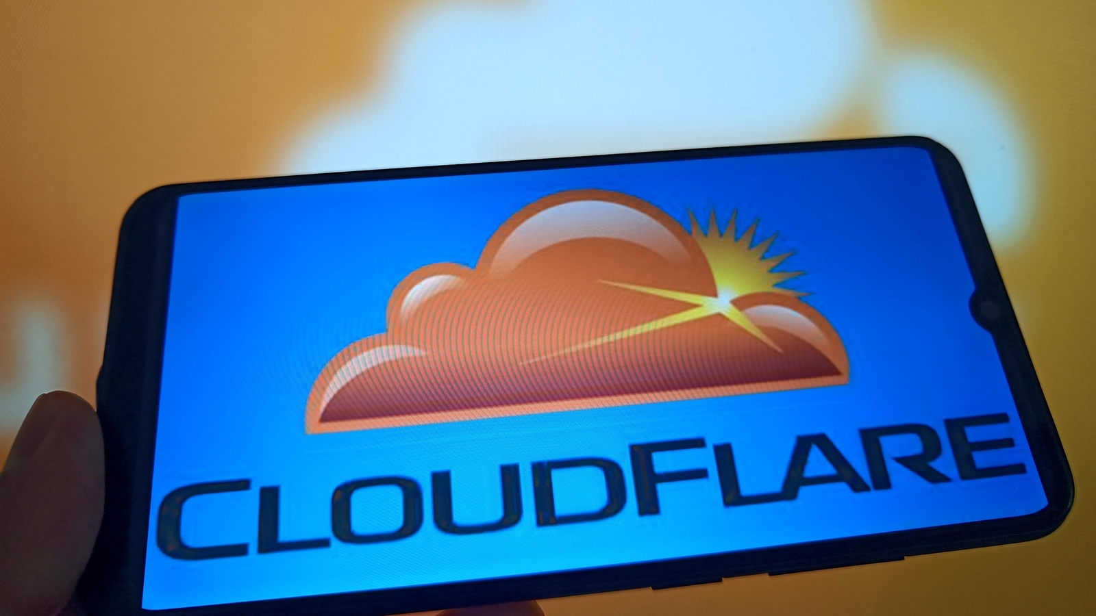 Some websites down as Cloudflare 'investigating' issues