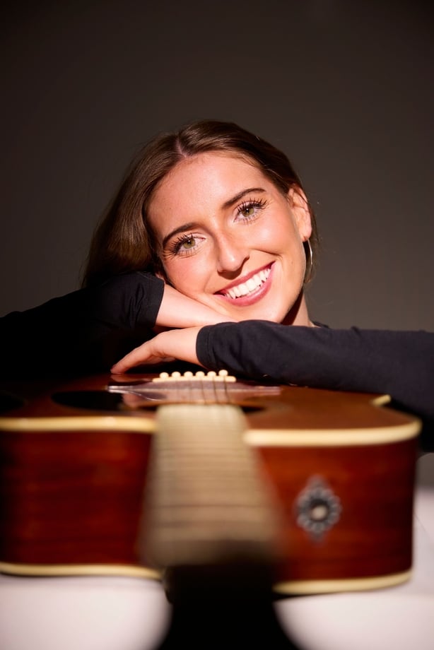 Behind the music - Ava McKechnie