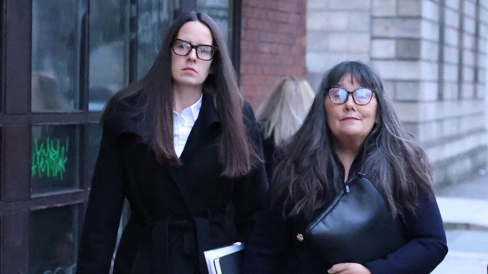 Martina agus Ammi Burke gafa i gCo Ros Comáin