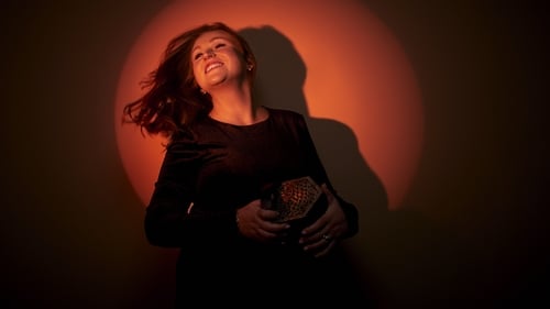 Behind the music - Caroline Keane