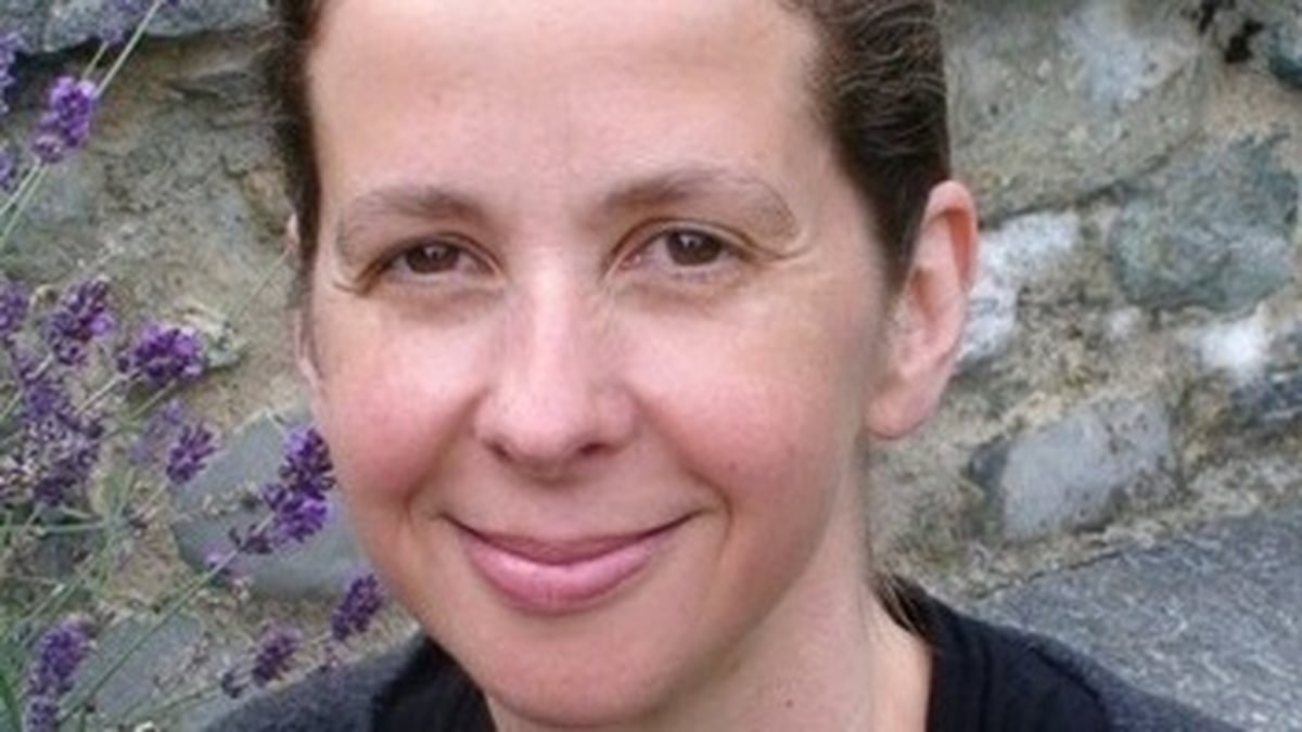 Bird Watch, a poem by Grace Wells | Sunday Miscellany - RTÉ Radio 1